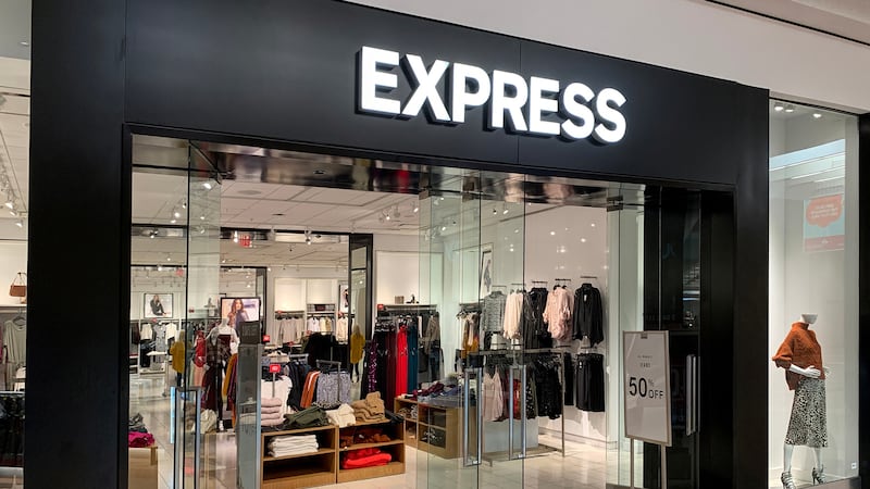 Express, Inc. Completes Acquisition of Bonobos, Posts 15 Percent Sales ...