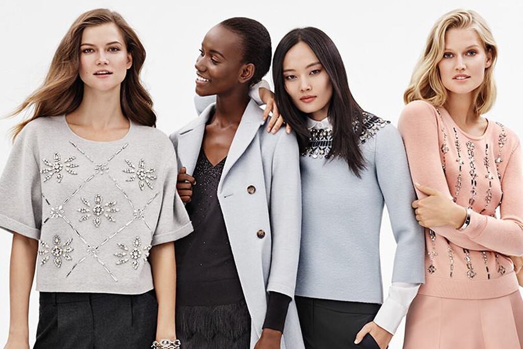 Ann Taylor Owner Falls as Slowing Traffic Prompts Weak Forecast | BoF